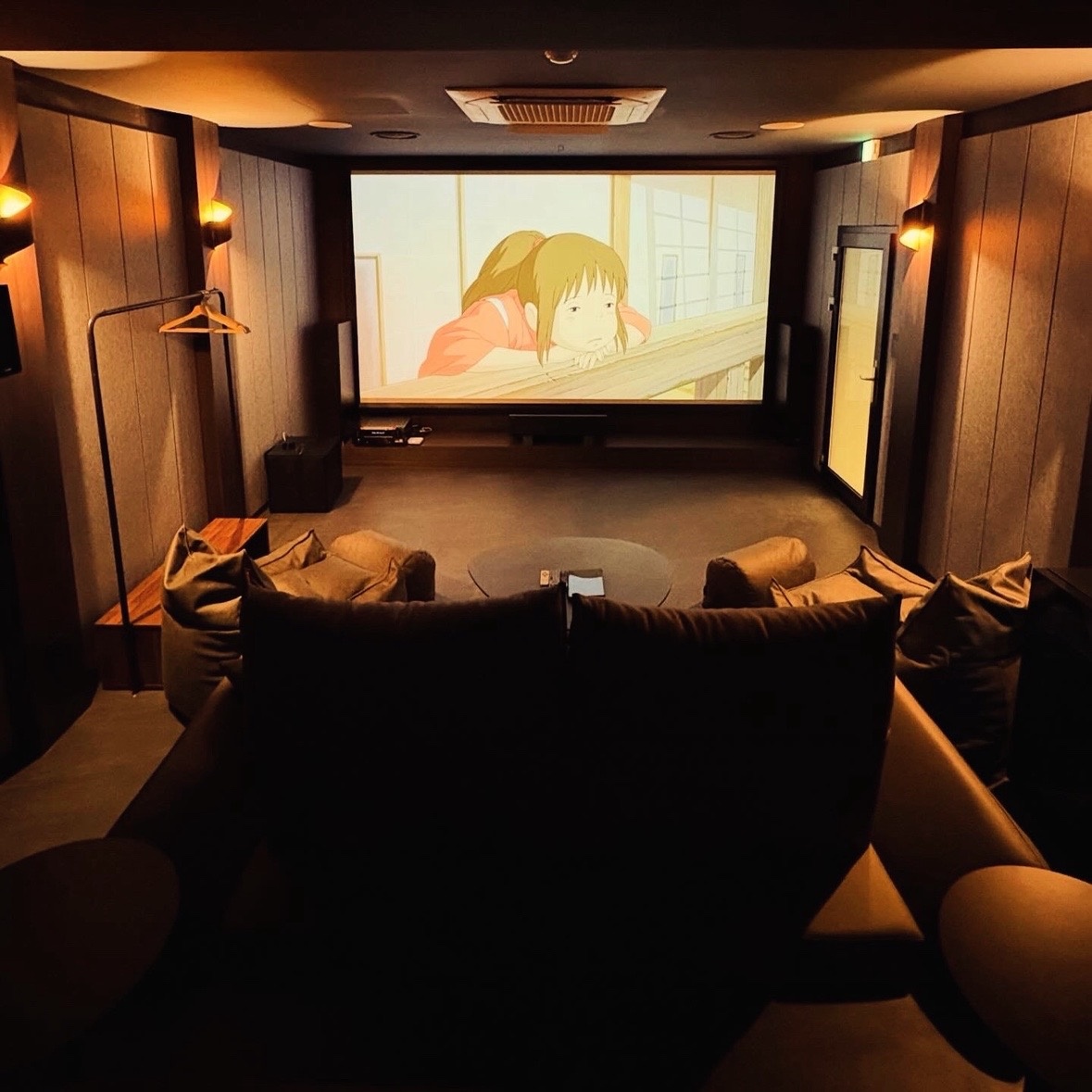 몰입시네마라운지 공식 오픈 이벤트(30% 할인) | 서울특별시 강남구 신사동 | 임대업 | 당근 비즈 소식