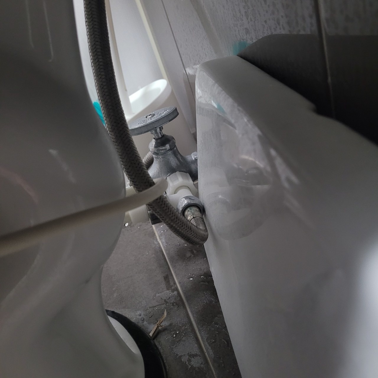 소음나고 물이세는 양변기 수리 금곡동 모아미래도2단지아파트 변기수리 경기도 수원시 권선구 입북동 주택수리종합 당근
