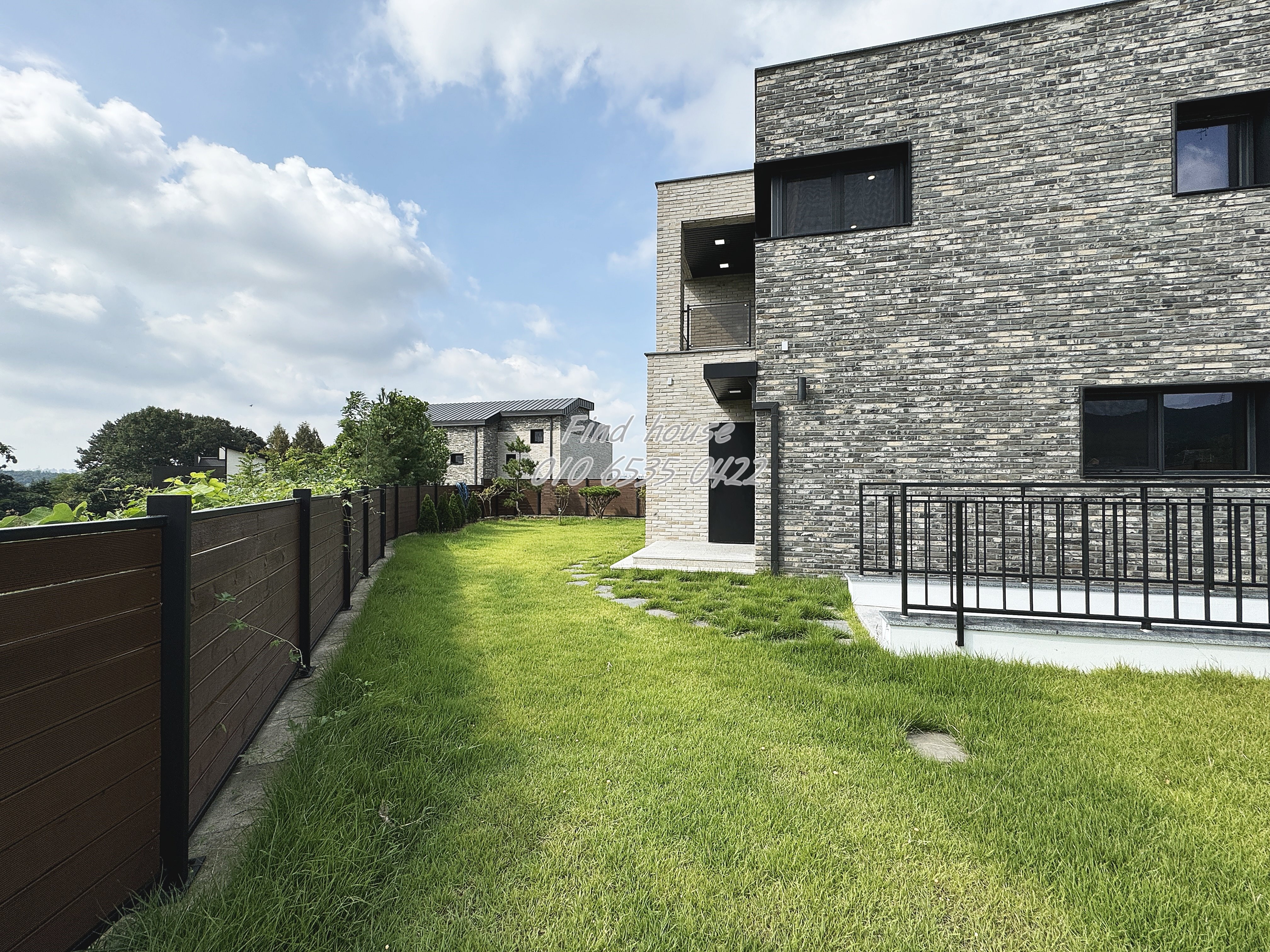 벙커주차장이 있는 마당넓은 대지 122평 7억대 3룸 전원주택 할인 분양(파주시 조리읍 전원마을 단독주택) | 경기도 고양시 ...