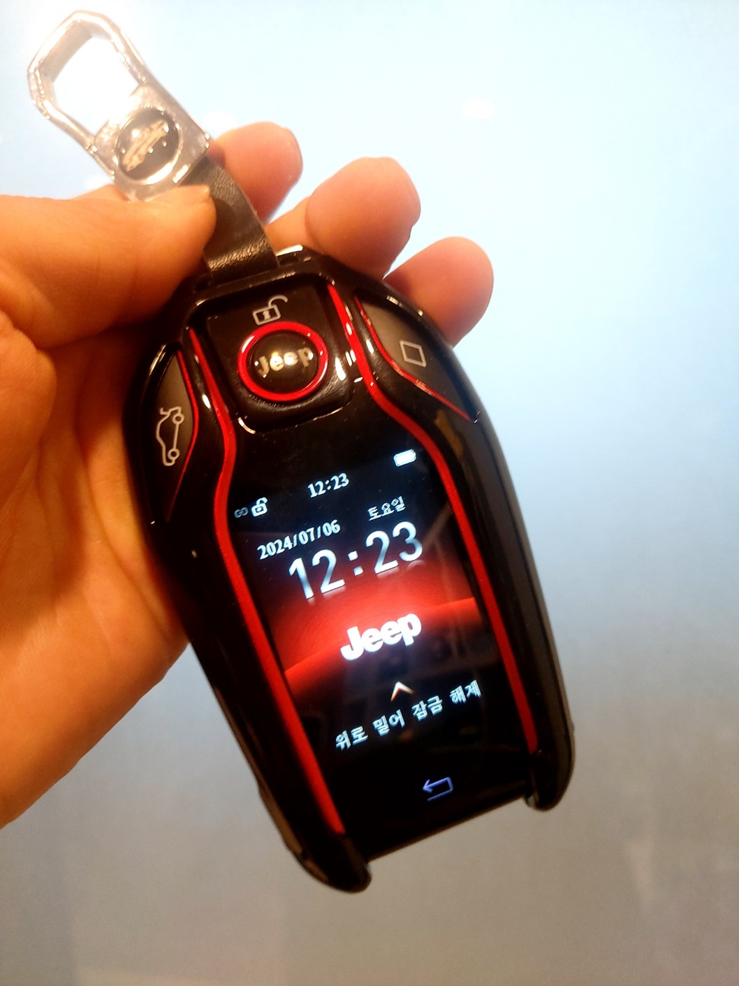 지프 Jeep 그랜드 체로키 랭글러 레니게이드 구형 스마트키 를 최신형 Lcd 디지털키로 개조 튜닝 원격잠금추가 경기도