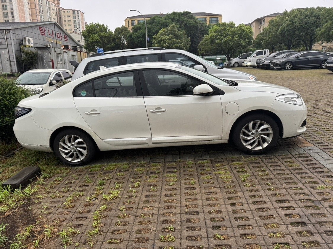 SM3 Z.E BEV(22kWh) FWD RE(135km) | 성산읍 | 당근 중고차