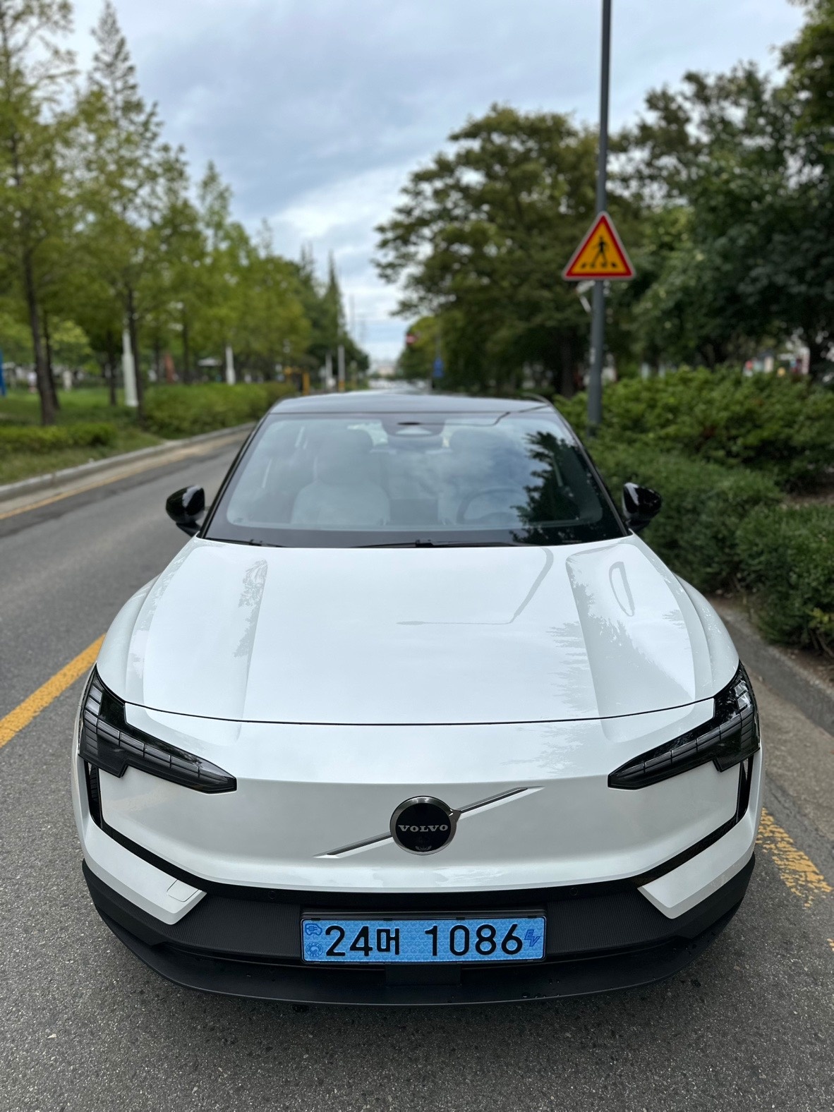 EX30 BEV(69kWh) FWD Ultra | 양학동 | 당근 중고차