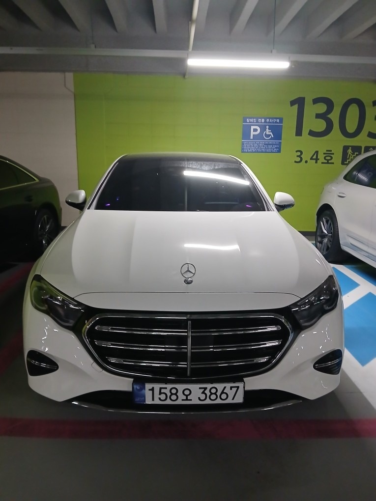 E 클래스 W214 E300 4Matic 전기형 (258마력) | 마곡동 | 당근 중고차