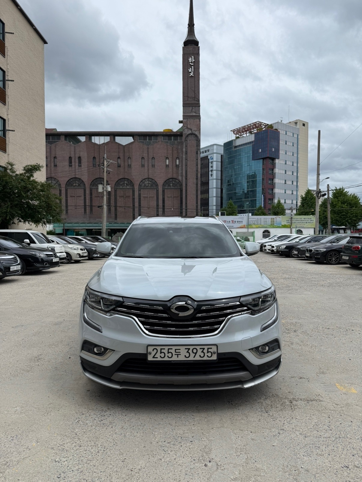 QM6 HZG 5인승(디젤 2.0) FWD RE 시그니처 | 중흥동 | 당근 중고차