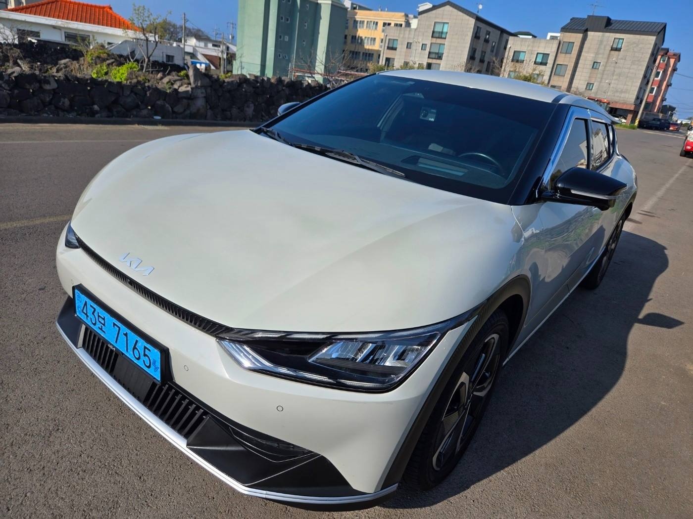 EV6 CV BEV(롱레인지/77.4kWh) AWD 에어(441km) | 애월읍 | 당근 중고차