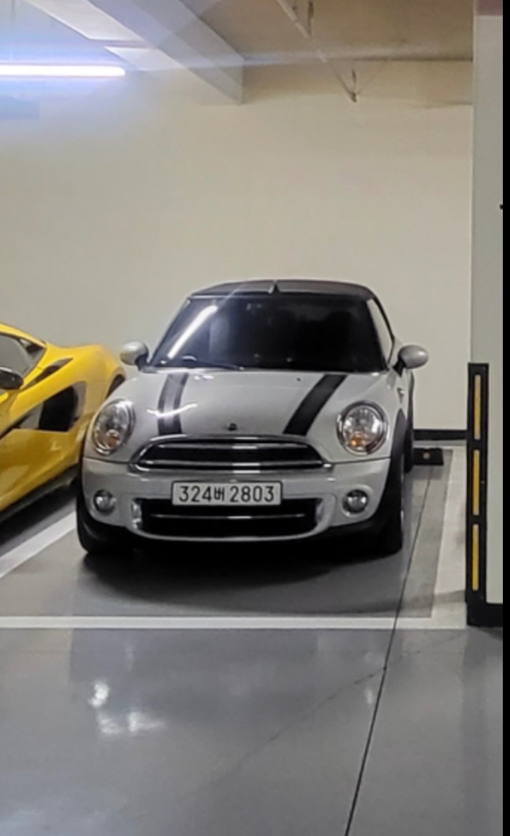 쿠퍼 컨버터블 Ⅱ R57 2DR 1.6 하이게이트(122마력) | 신림동 | 당근 중고차