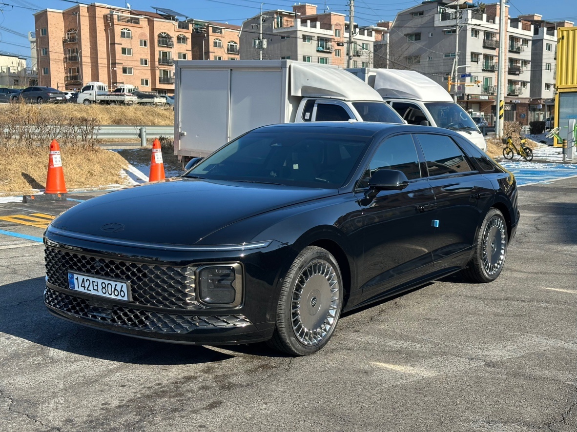 디 올 뉴 그랜저 GN7 1.6T HEV FWD 캘리그래피 | 흥도동 | 당근 중고차