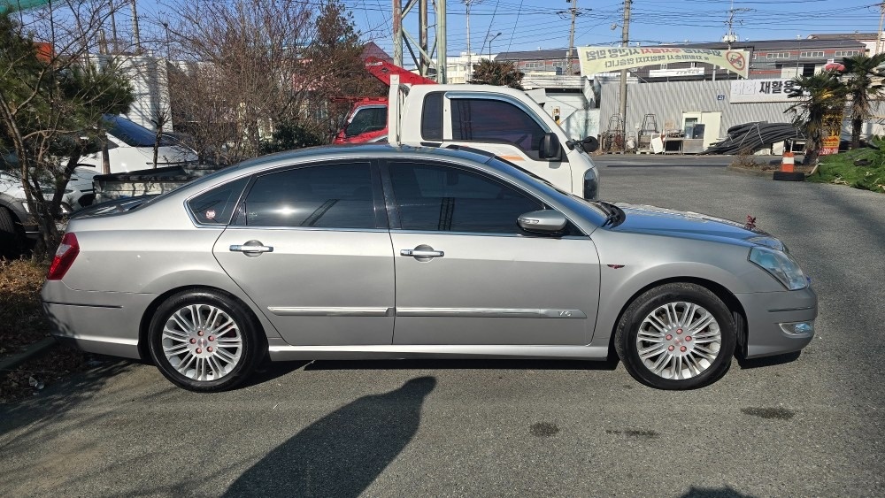 뉴 SM7 아트 LF 2.3 V6 LE | 야음동 | 당근 중고차