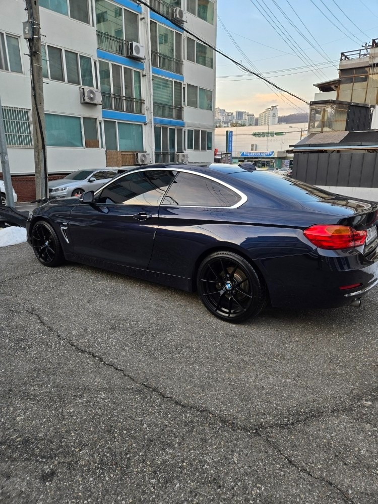 4시리즈 F32 420d 쿠페 전기형 (184마력) | 중리동 | 당근 중고차