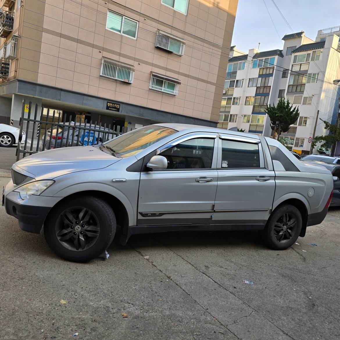 액티언 스포츠 Q100 5인승(디젤 AX7) 4WD 패션 | 원당동 | 당근 중고차