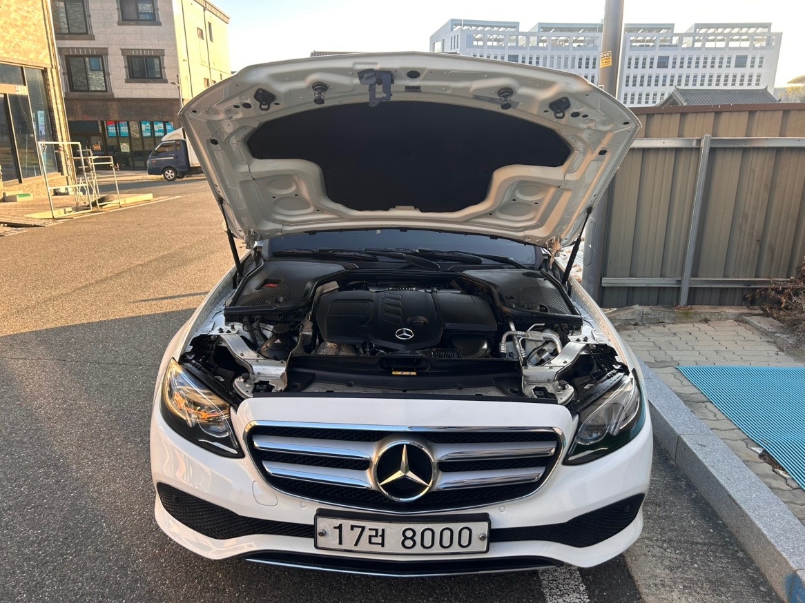 E 클래스 W213 E220 d 전기형 (163마력)아방가르드 | 옥동 | 당근 중고차