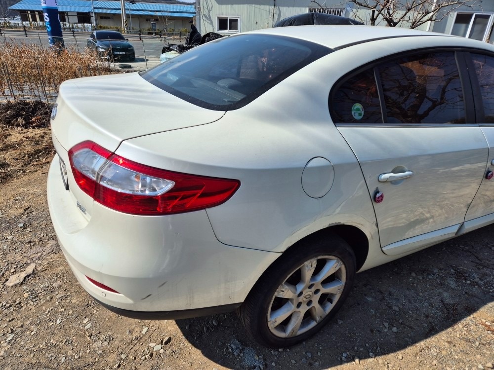 뉴 SM3 L38 가솔린 1.6 FWD RE | 중앙동 | 당근 중고차