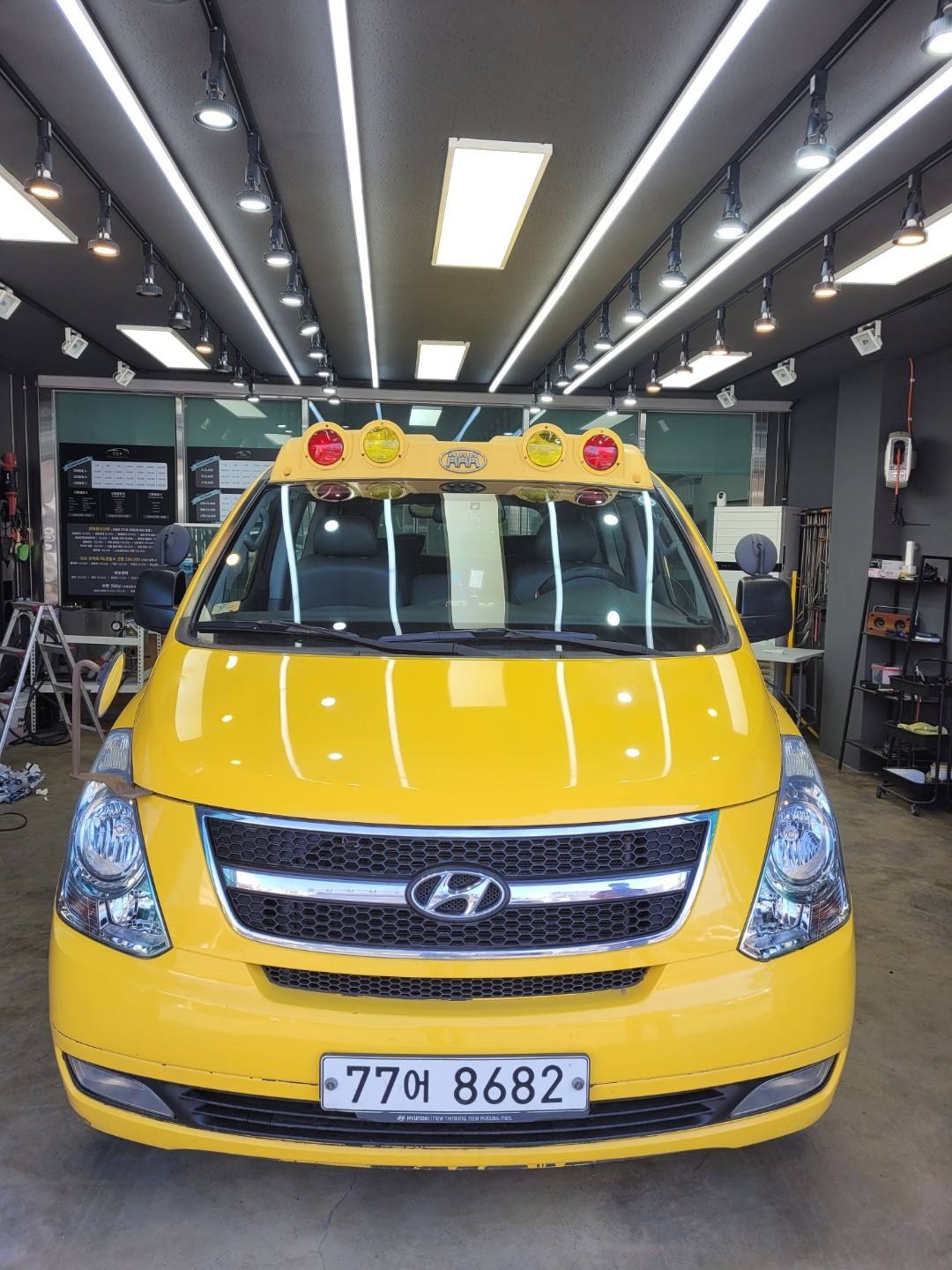 그랜드 스타렉스 TQ 12인승(디젤 2.5 FWD) 왜건 CVX 럭셔리 | 오창읍 | 당근 중고차