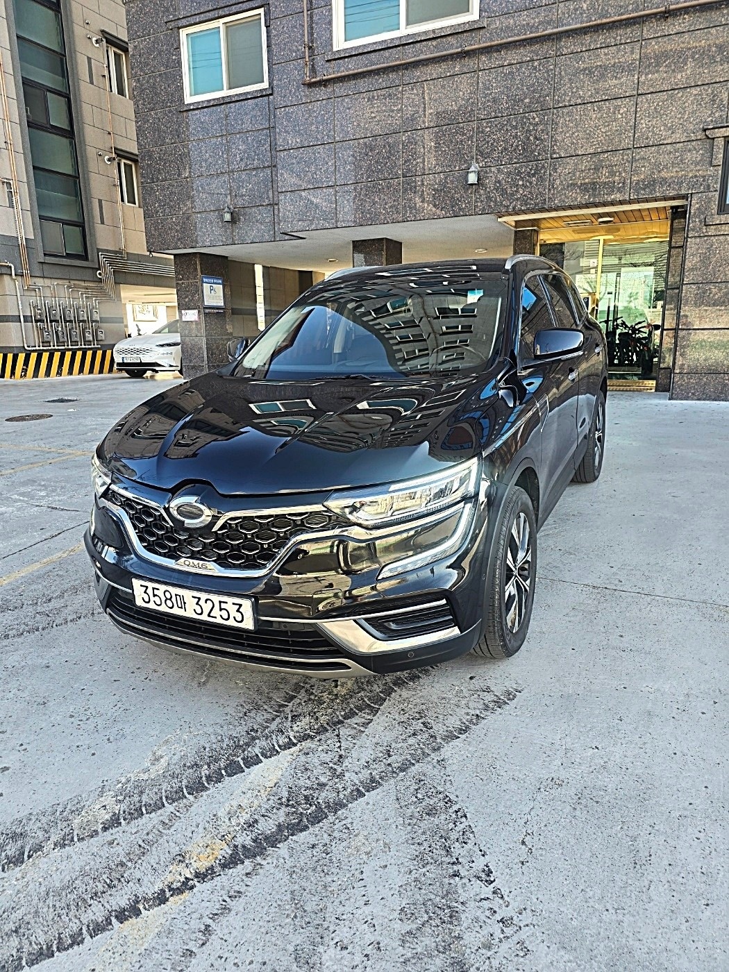 뉴 QM6 HZG 5인승(가솔린 2.0) FWD LE | 동촌동 | 당근 중고차