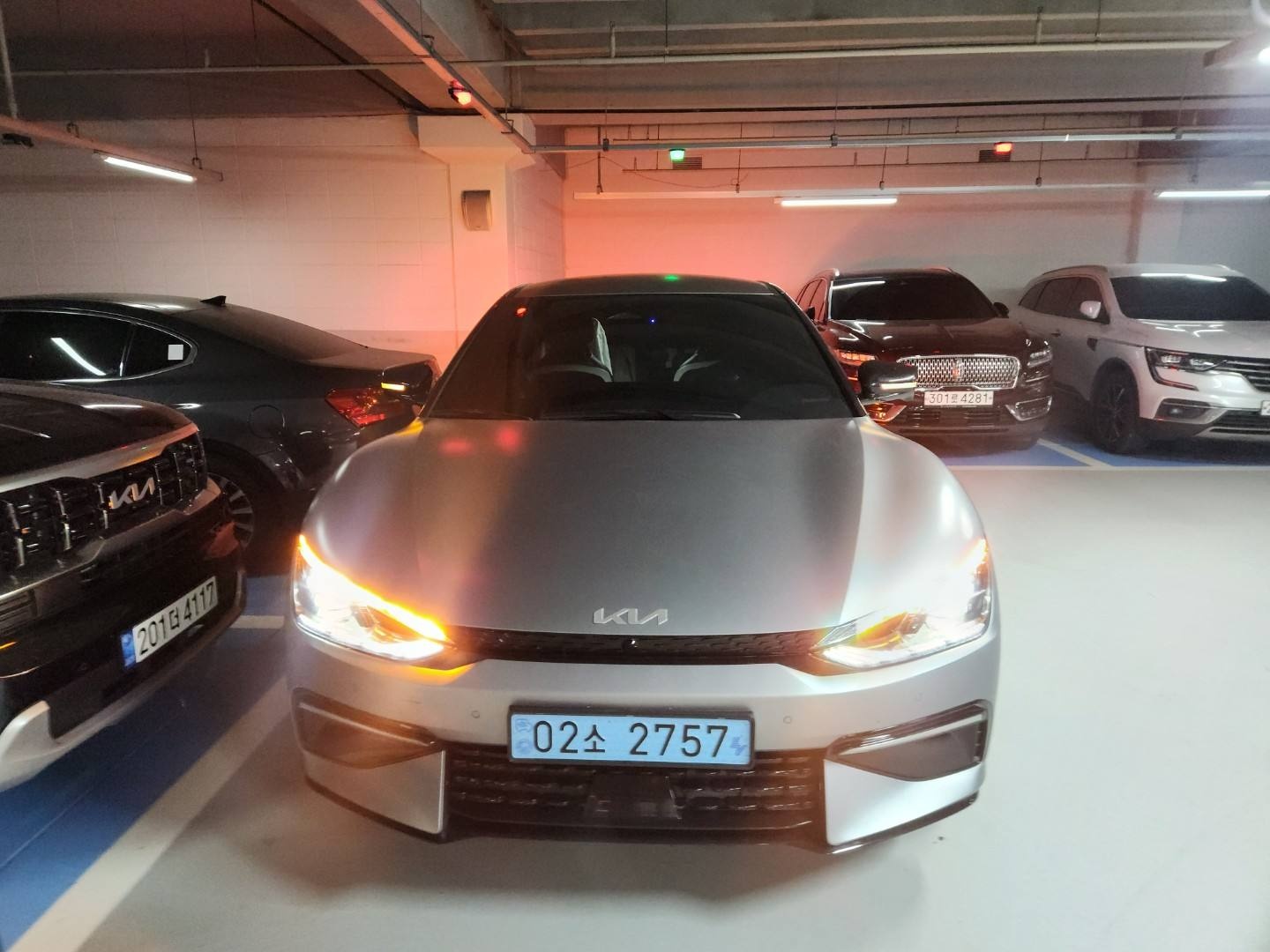 EV6 CV BEV(롱레인지/77.4kWh) AWD GT-Line(403km) | 한솔동 | 당근 중고차