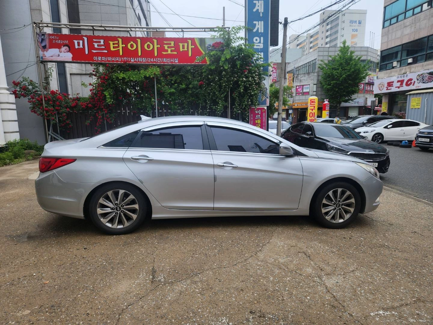 쏘나타 더 브릴리언트 CVVL 모던 | 용봉동 | 당근 중고차