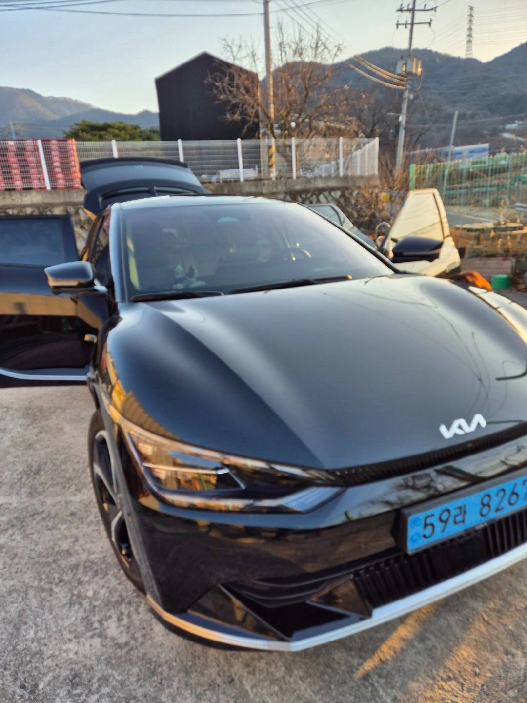 EV6 CV BEV(롱레인지/77.4kWh) AWD 어스(441km) | 진량읍 | 당근 중고차