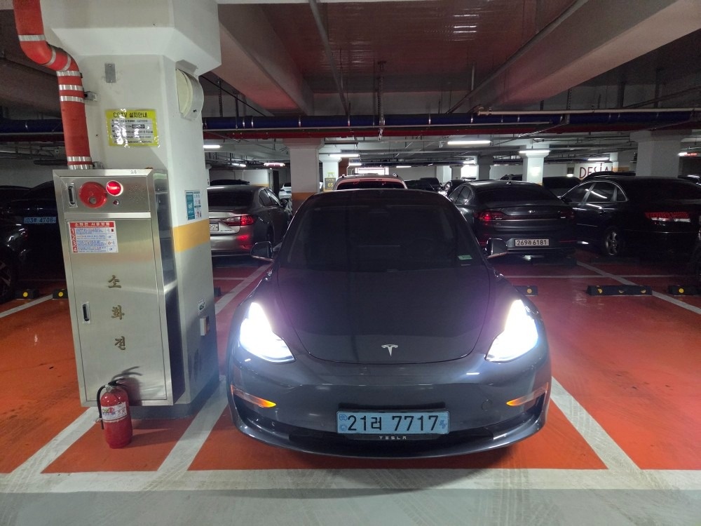 모델 3 BEV(50kWh) RWD 스탠다드 레인지 플러스 | 일원본동 | 당근 중고차