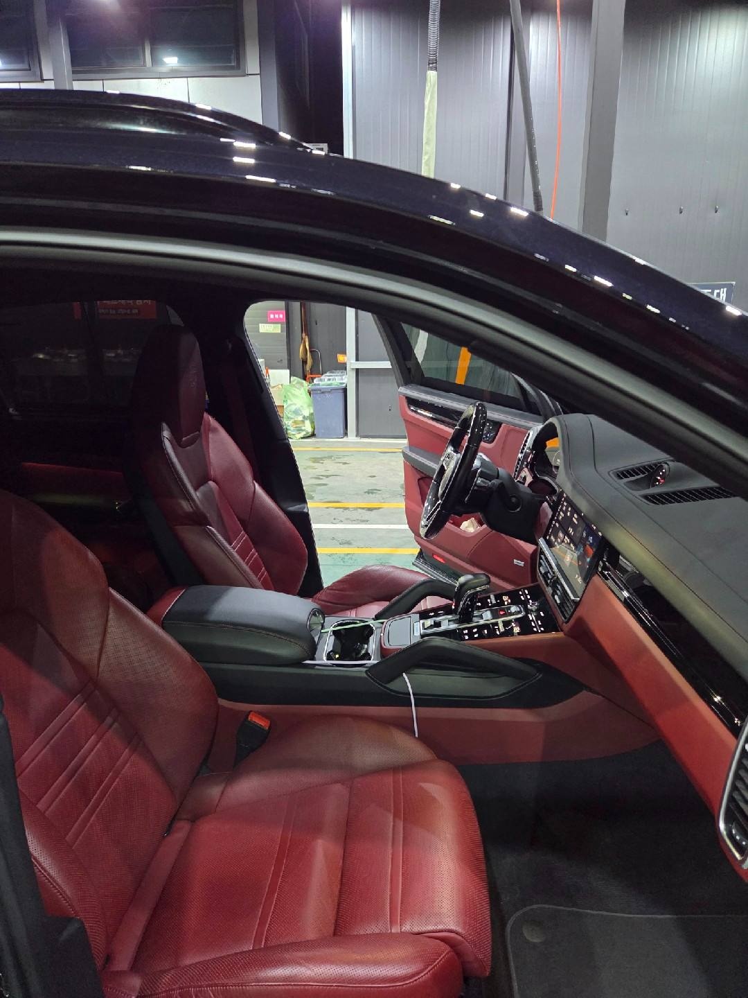 카이엔 9YA 3.0 (V6 Turbo) 전기형 (340마력) | 신암동 | 당근 중고차