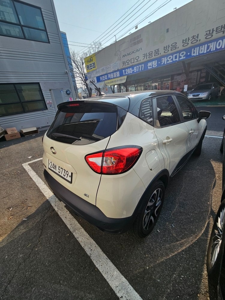 QM3 디젤 1.5 2WD | 반구동 | 당근 중고차