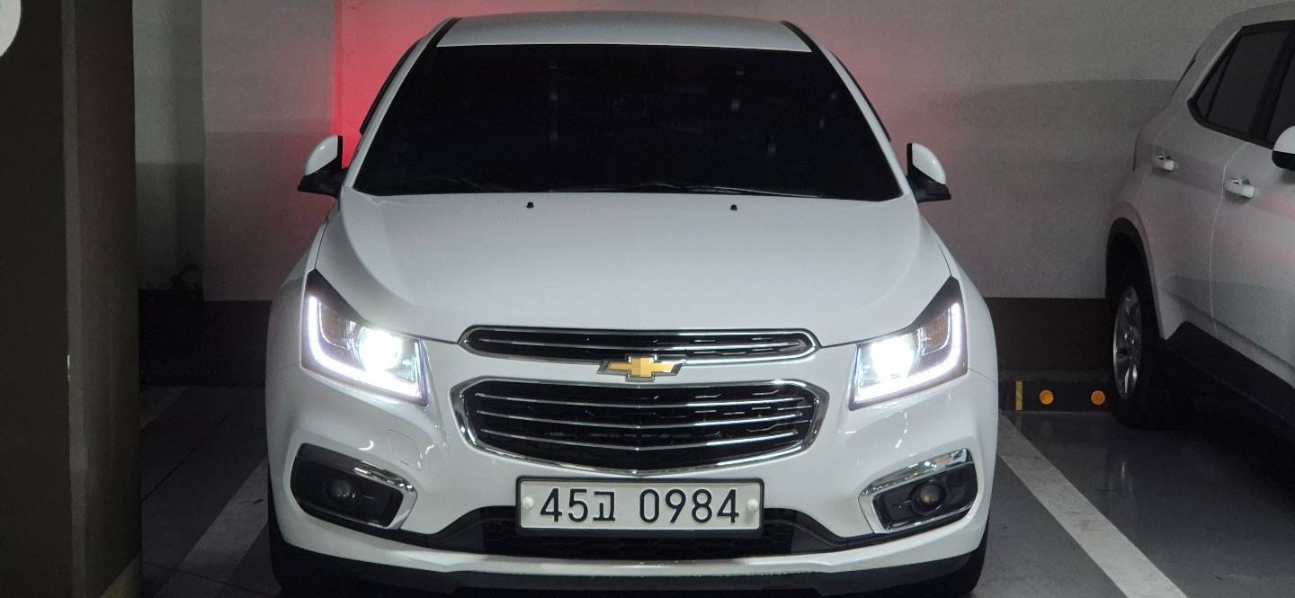 어메이징 뉴 크루즈 J300 4도어 1.4 터보 FWD LTZ | 장유3동 | 당근 중고차