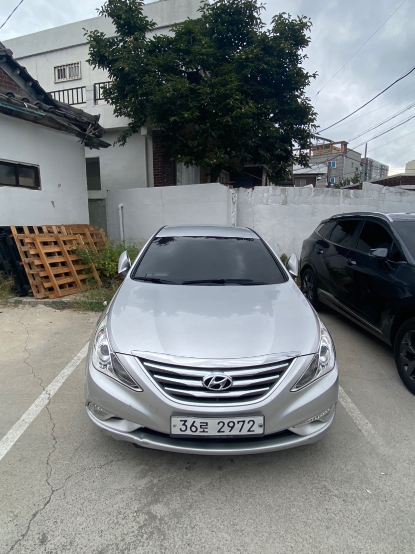 YF 쏘나타 더 브릴리언트 YF 2.0 CVVL FWD 블루세이버 | 서초4동 | 당근 중고차