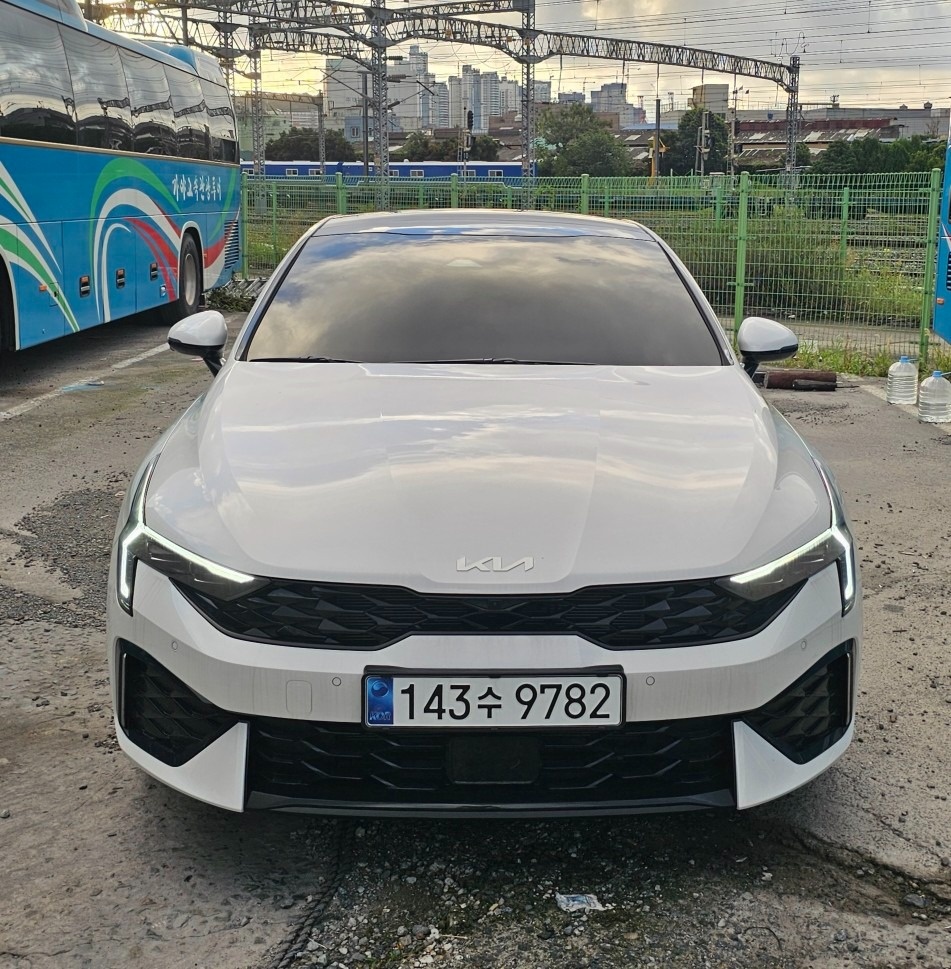 더 뉴 K5 Ⅲ DL3 HEV 2.0 FWD 시그니처 | 서초4동 | 당근 중고차