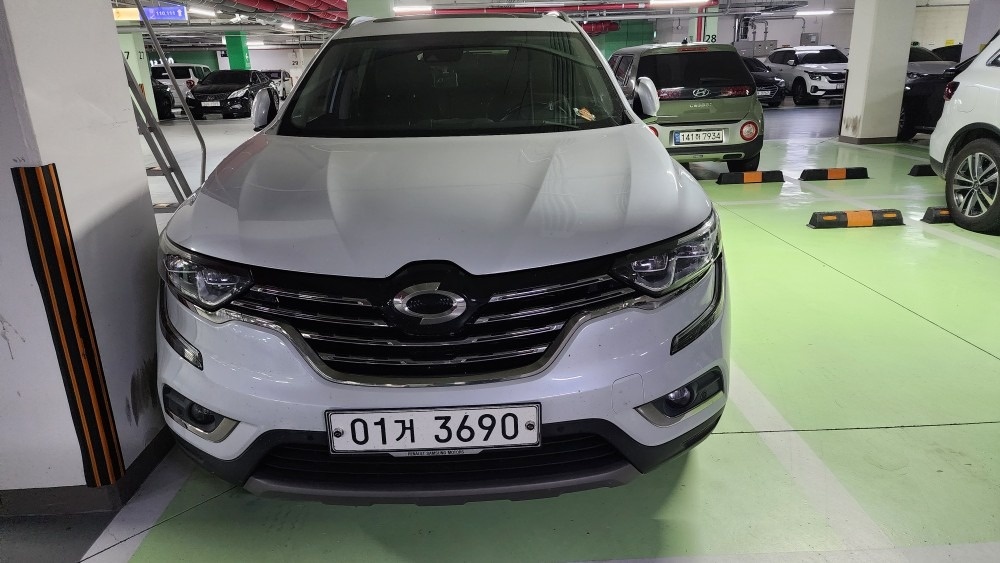 QM6 HZG 5인승(디젤 2.0) 4WD RE 시그니처 | 중앙탑면 | 당근 중고차