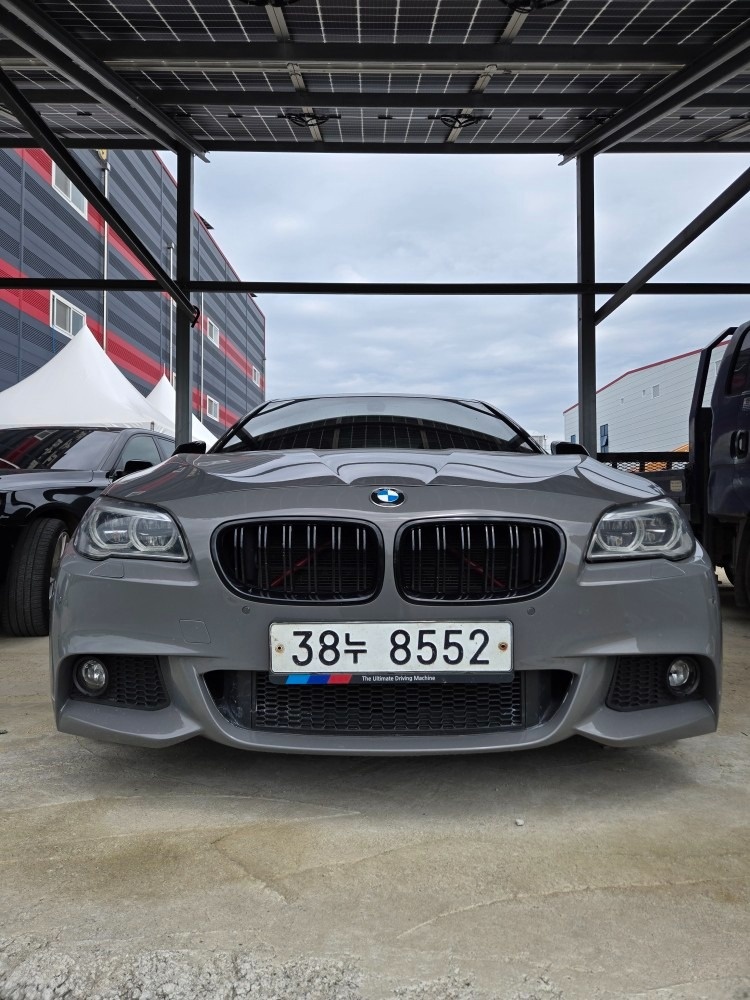 BMW 5시리즈 F10 520d (184마력)