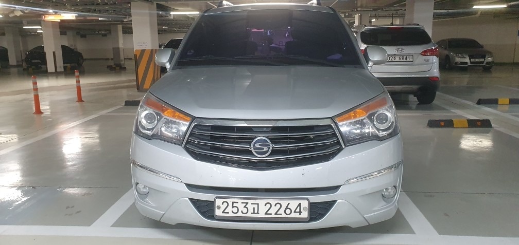 코란도 투리스모 A150 11인승(디젤 2.0) 4WD GT | 사복동 | 당근 중고차