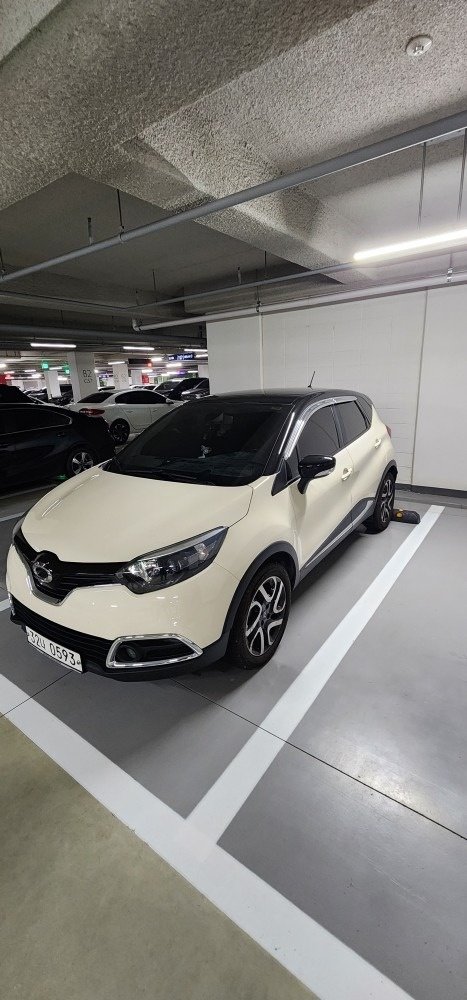 QM3 디젤 1.5 2WD LE | 탕정면 | 당근 중고차