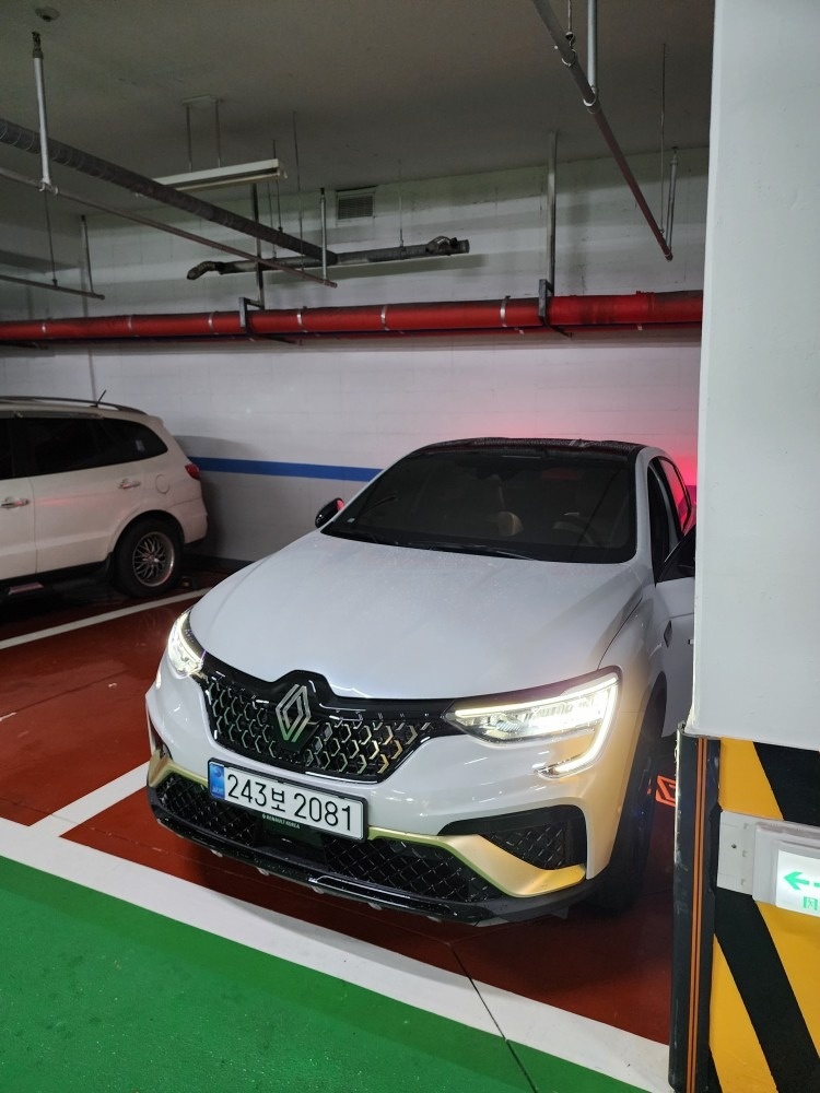 아르카나 LJL 1.6 E-TECH FWD 아이코닉 디자인 패키지 | 학장동 | 당근 중고차