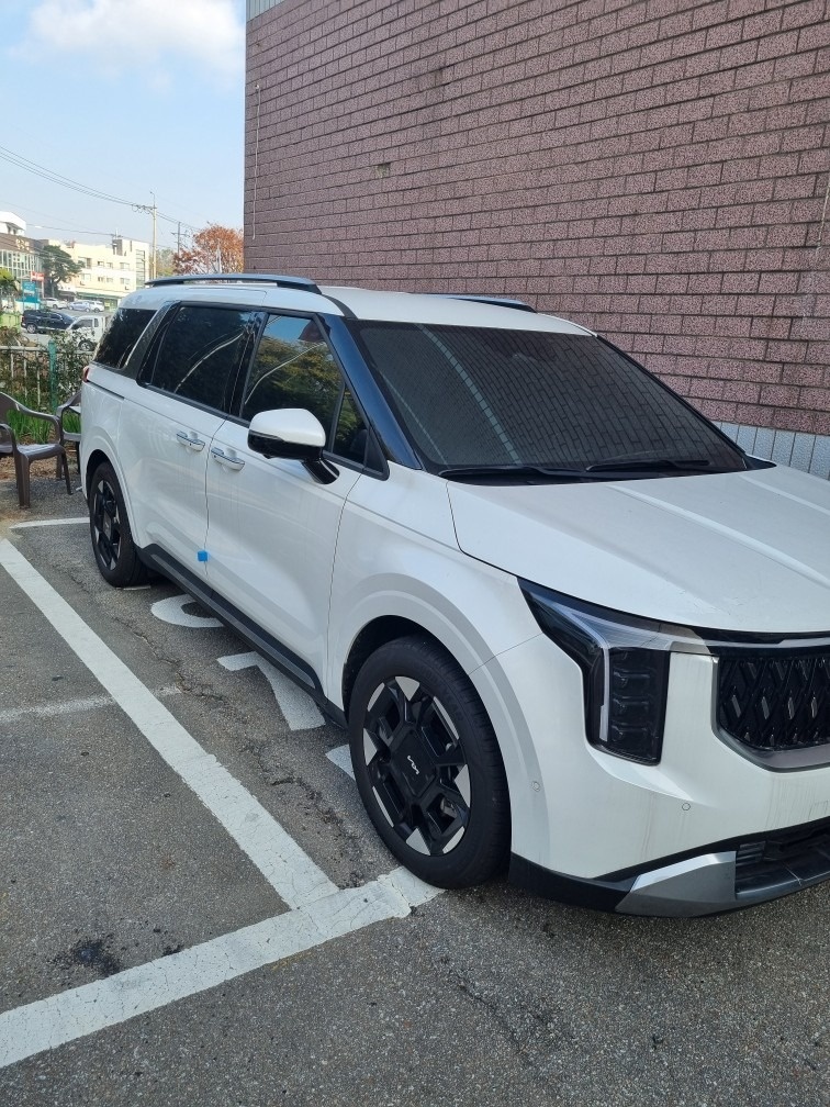 더 뉴 카니발 4세대 KA4 7인승(디젤 리무진) FWD 노블레스 | 서초4동 | 당근 중고차