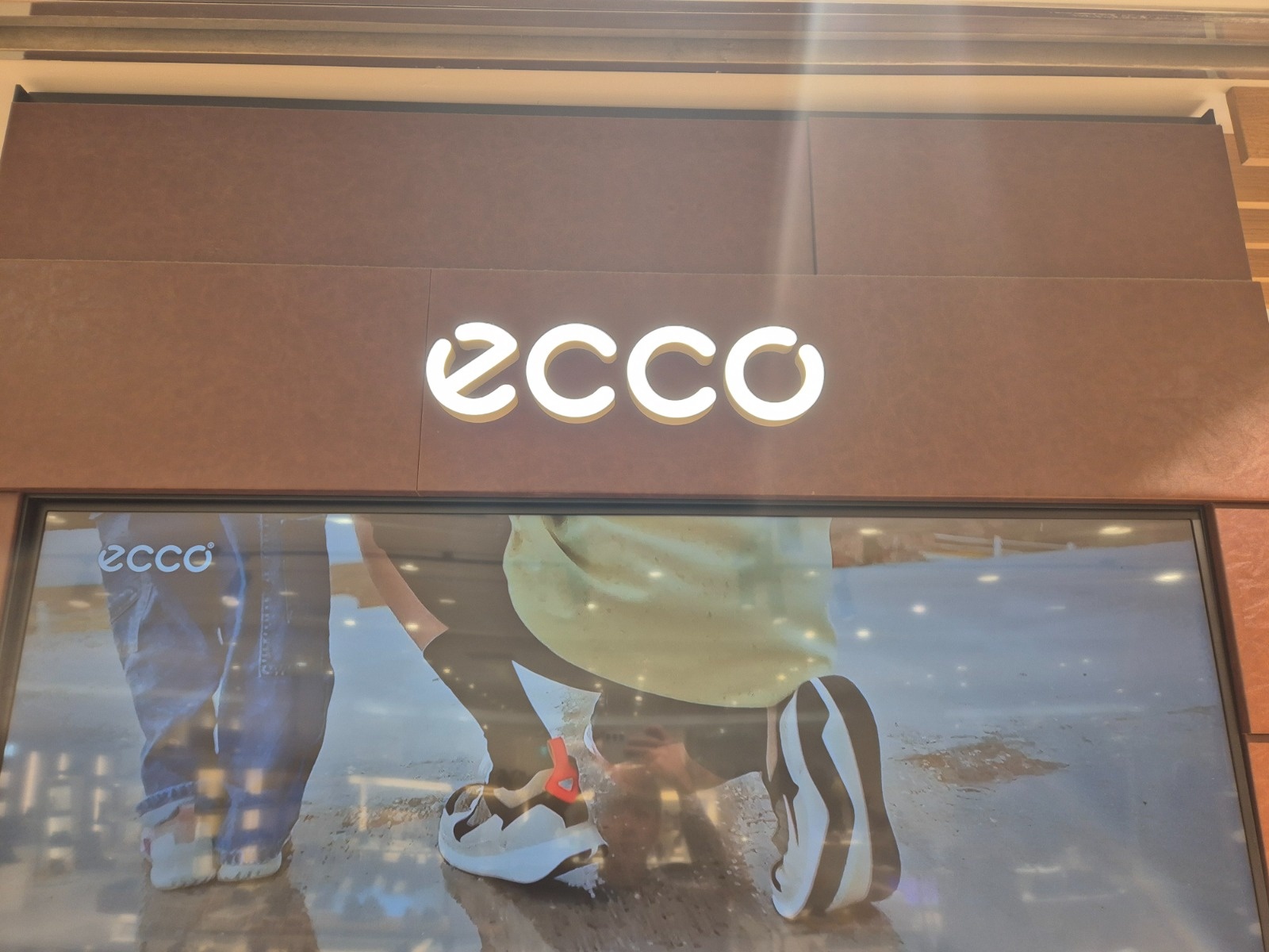 [ECCO본사직영점]롯데아울렛 김해점 판매사원 구함 | 에코 | 신문동 | 당근 알바