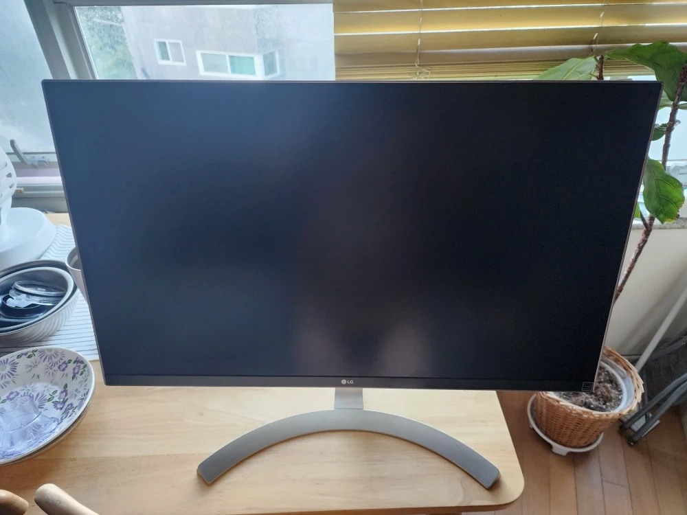 Lg 27ud88 4k 모니터 수리용 | 오금동 | 생활가전 | 당근 중고거래
