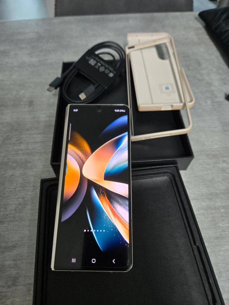 갤럭시z폴드4 256G 팝니다 | 당근 중고거래