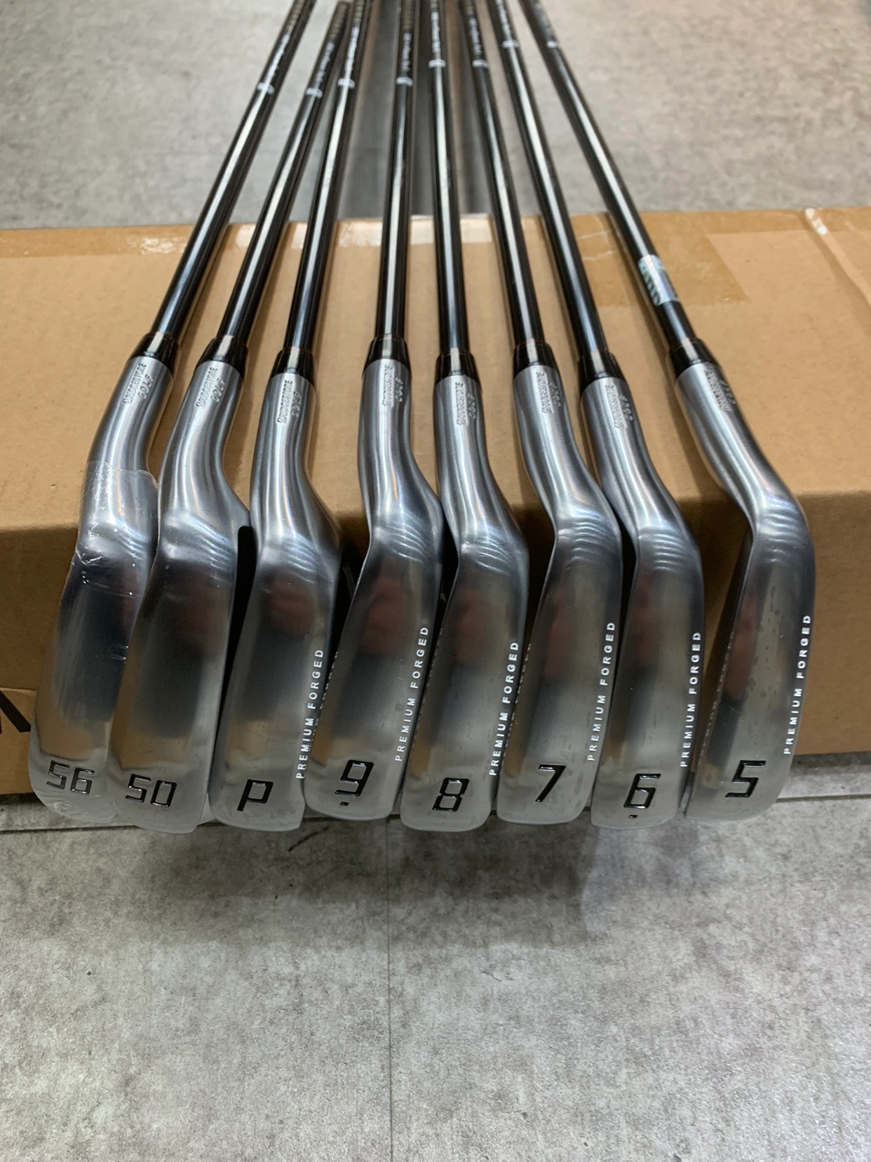 V300 9세대 남성 카본 아이... | 당근 중고거래