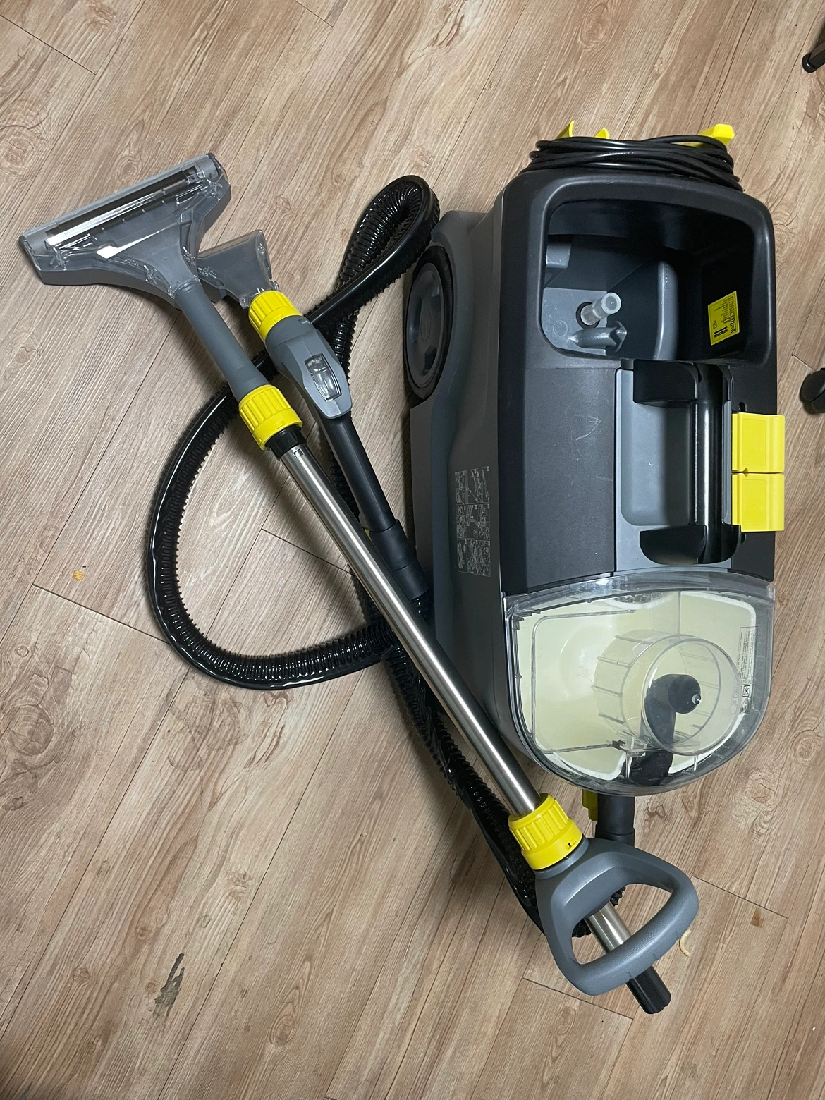 카처퍼지 10/1 (karcher puzzi 10/1) 습식청소기 판매 | 홍도동 | 기타 중고물품 | 당근 중고거래
