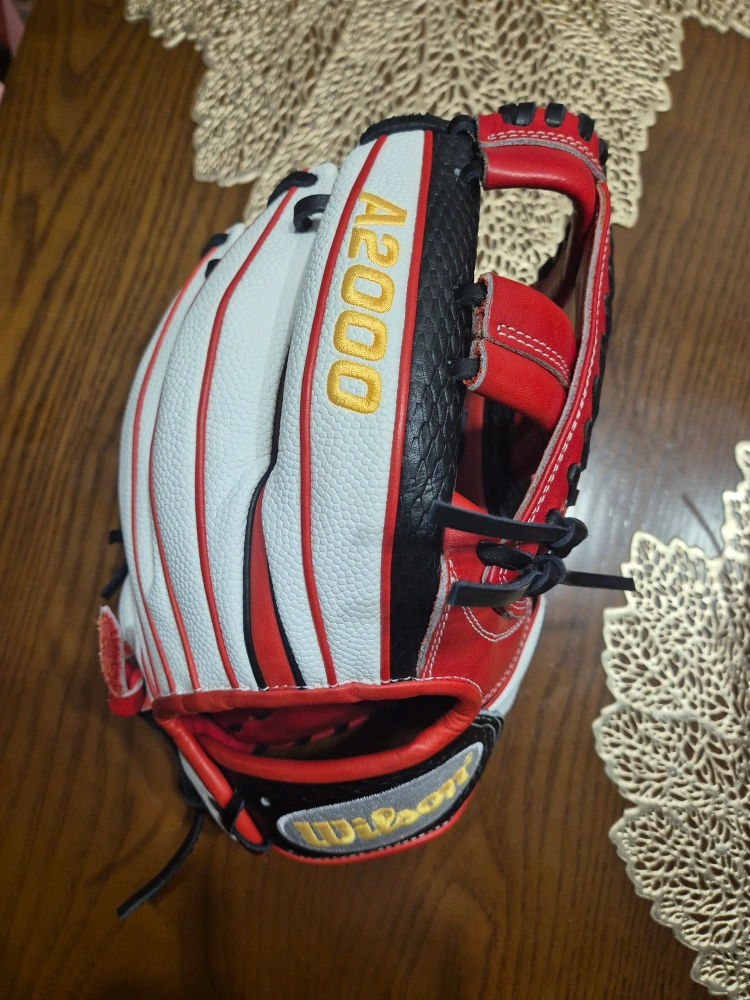 윌슨 A2000내야, 제트 외야... | 당근 중고거래