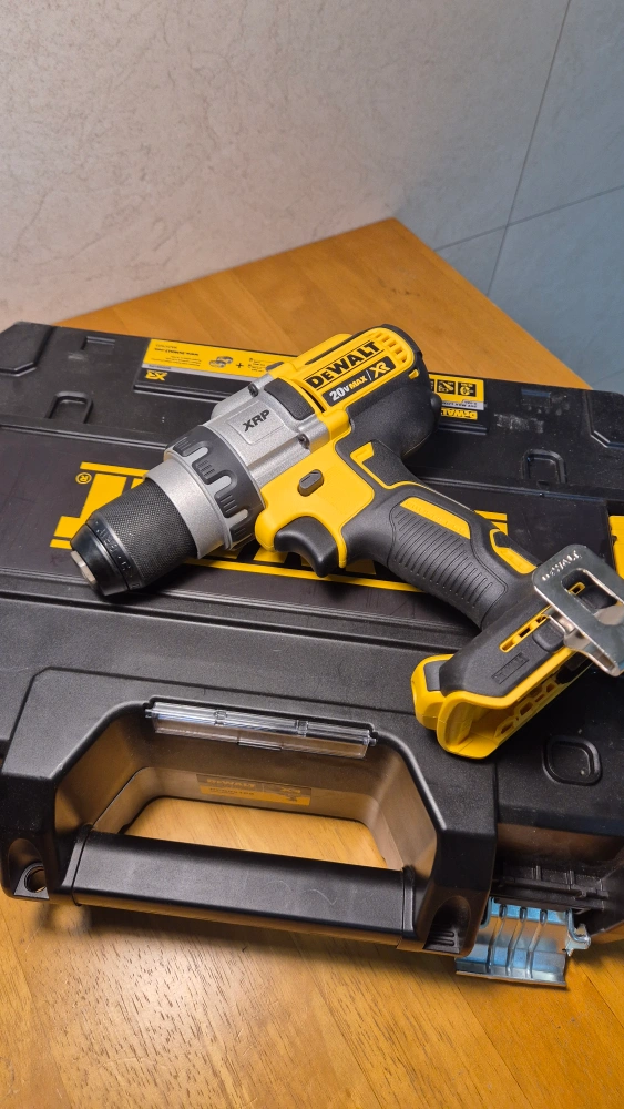 디월트 전동드릴 dcd991 | 기타 중고물품 | 당근 중고거래