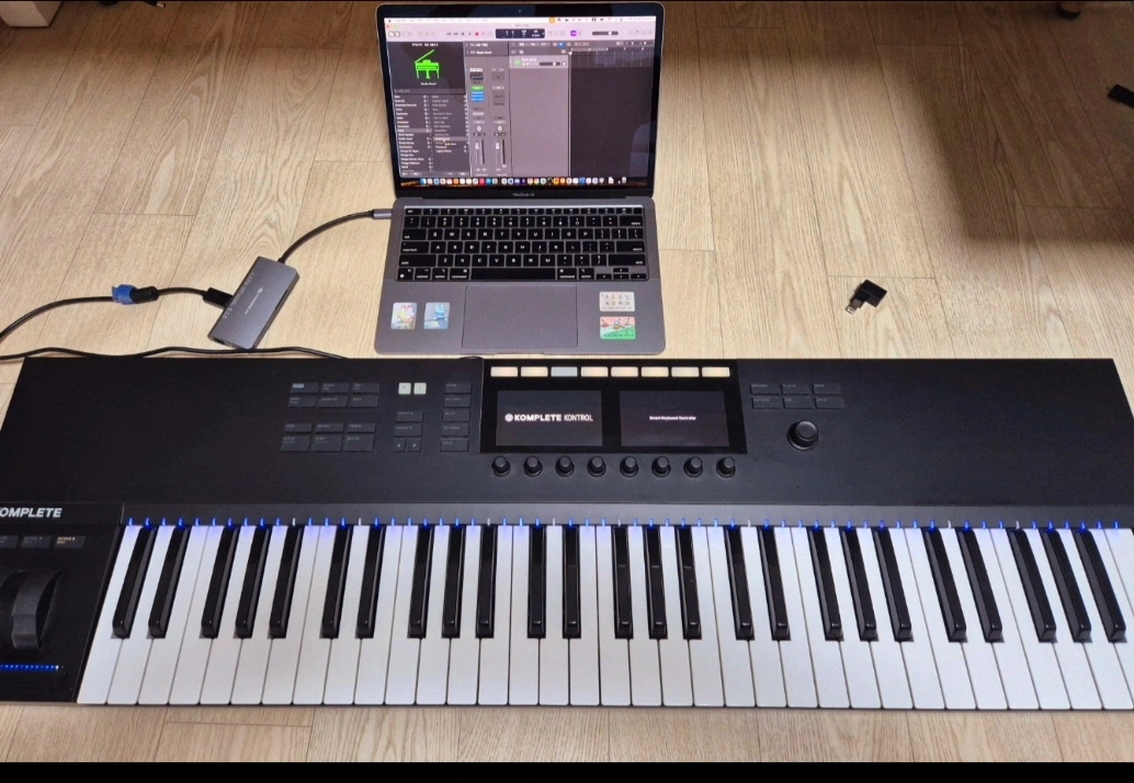 미디건반, 작곡건반.NI - Komplete Kontrol S61 MK2 컴플리트 컨트롤 S61 마스터키보드 | 서초동 | 취미 ...