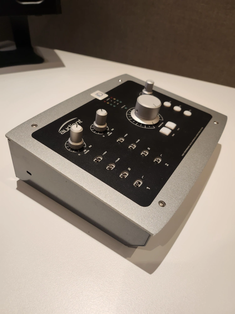 [고급형 오인페] Audient id22 오디오 인터페이스 | 삼각산동 | 취미/게임/음반 | 당근 중고거래