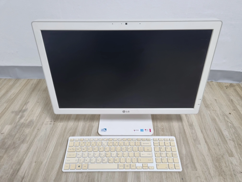 21인치 LG 올인원 PC. 데스크탑용 i5 3세대 CPU | 방배본동 | 디지털기기 | 당근 중고거래