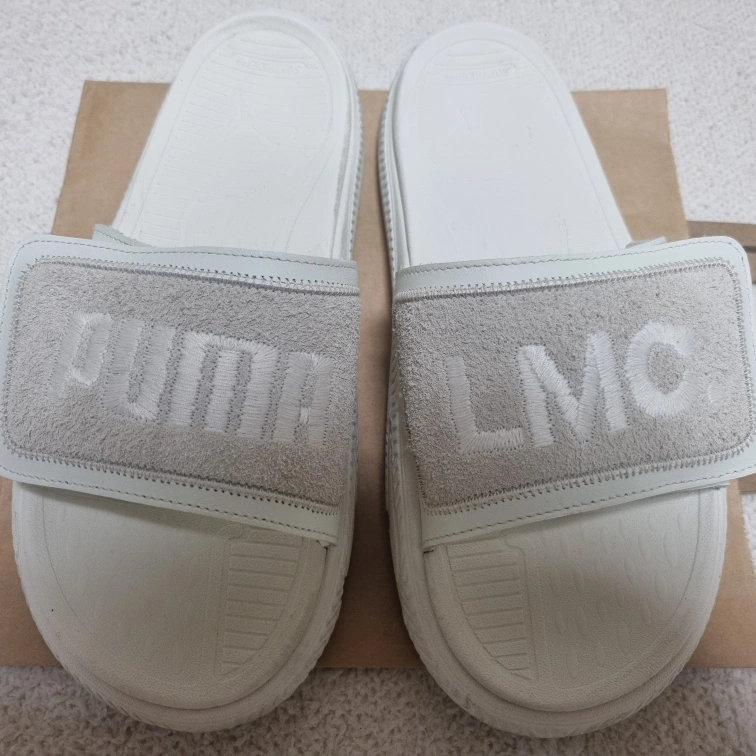 푸마 x LMC 소프트라이드 아이보리 (270) | 범어동 | 남성패션/잡화 | 당근 중고거래