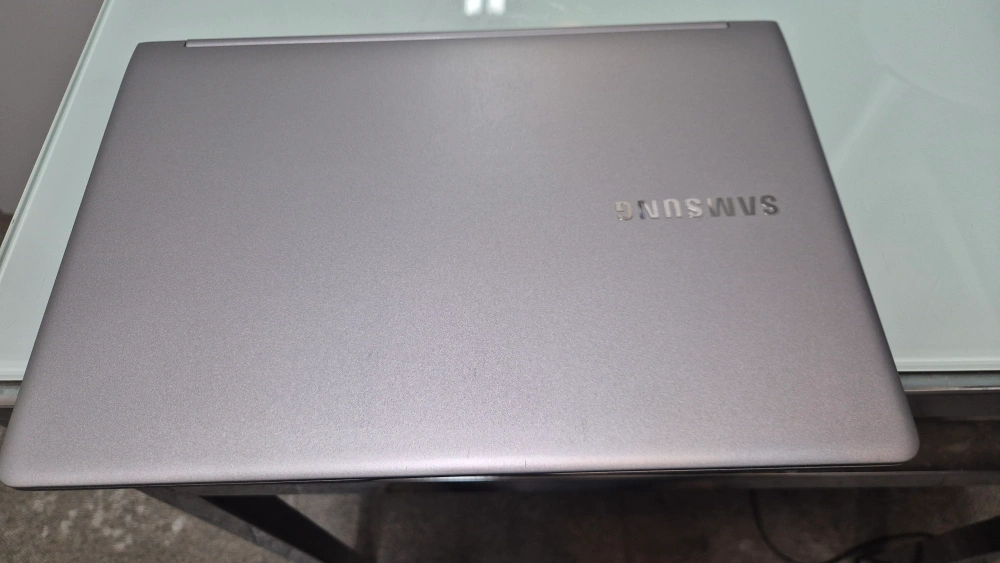 삼성 노트북 북9 13인치 무게 860g I5 7세대 8GB SSD256GB 수량 5대 간단게임 키보드백라이트 | 상1동 | 디지털기기 | 당근 중고거래