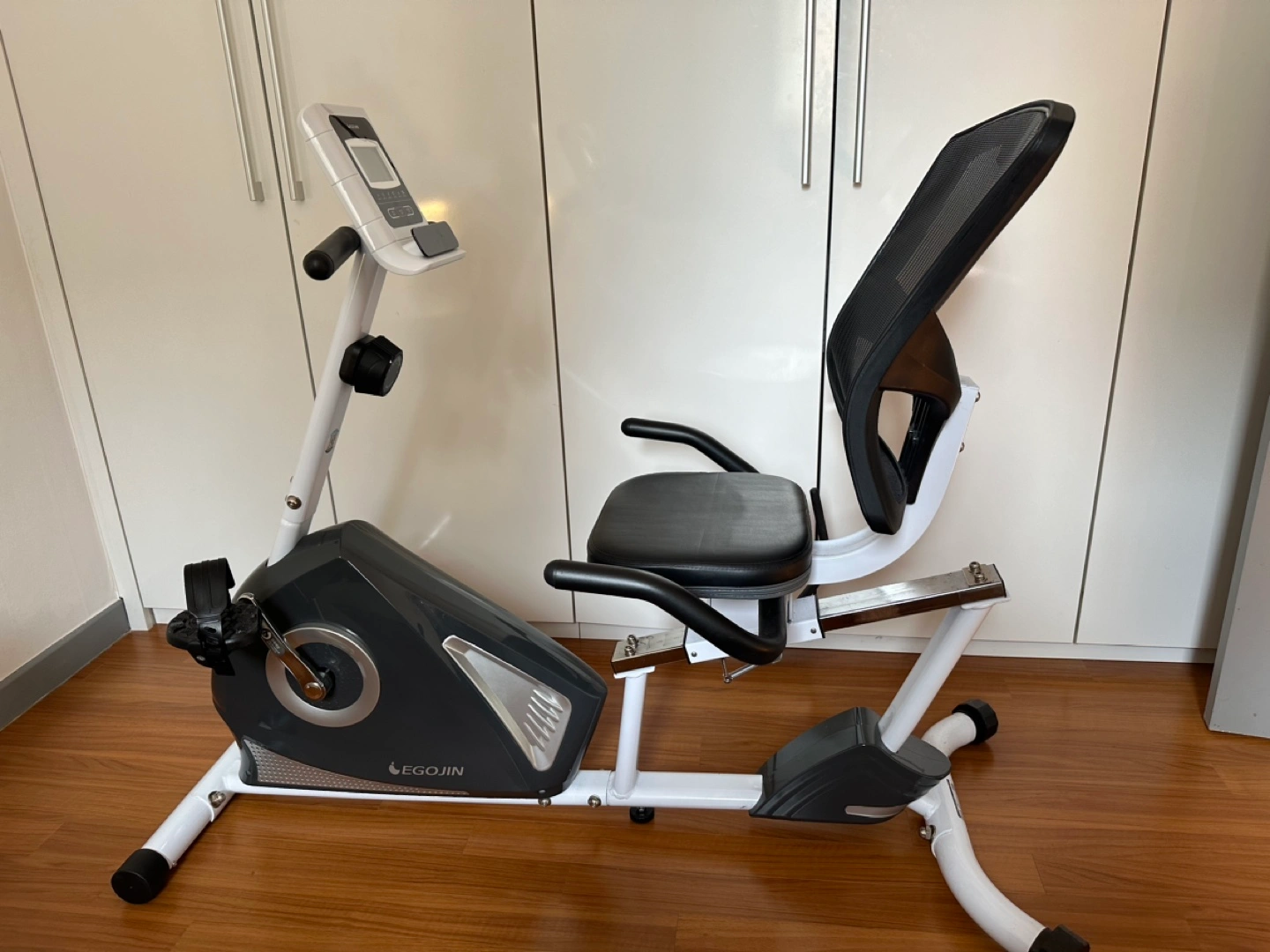 이고진 좌식 실내자전거 704R | 삼성동 | 스포츠/레저 | 당근 중고거래