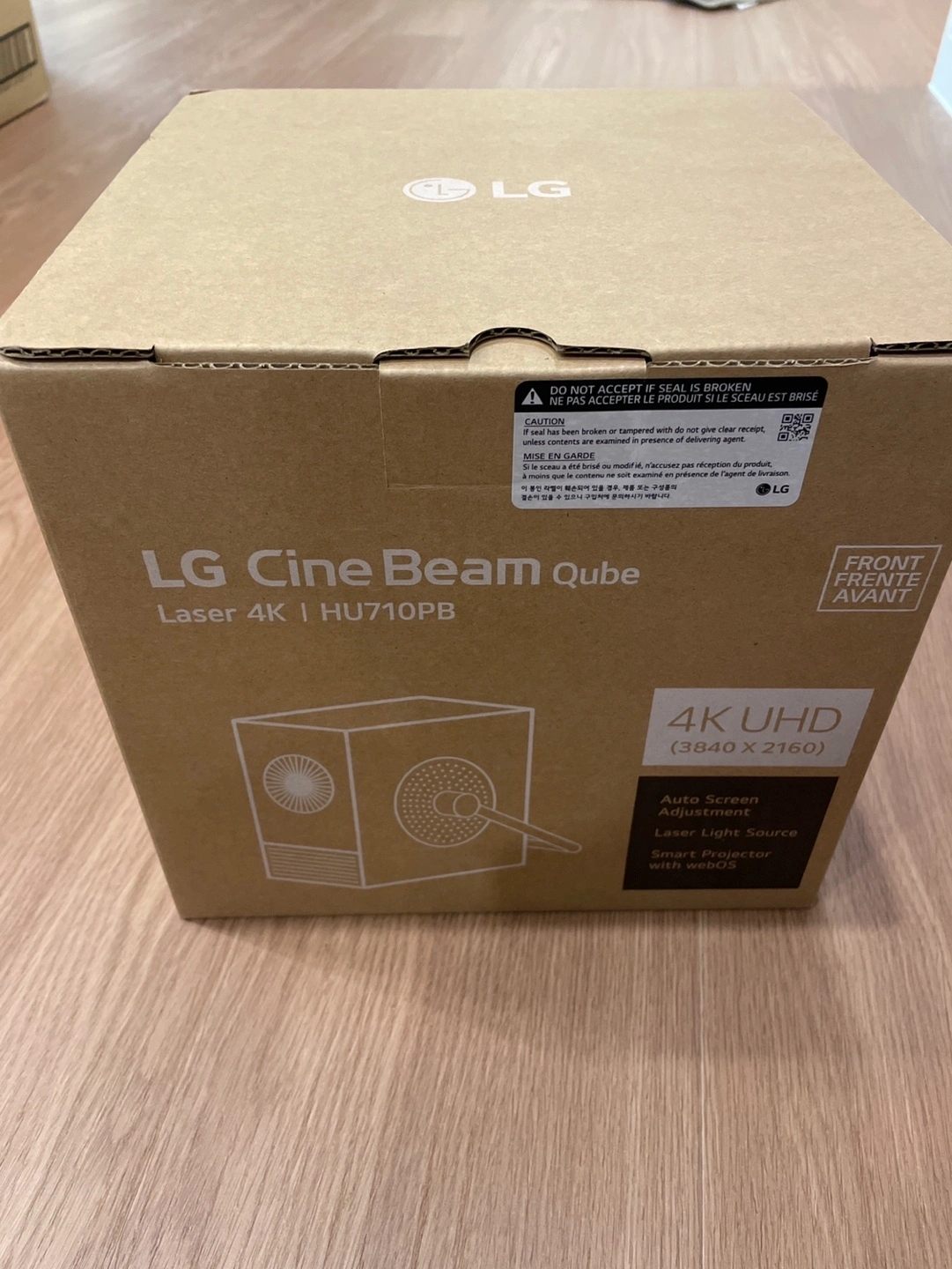LG시네빔큐브 4K HU710PB 미개봉(커버 포함 | 역삼1동 | 디지털기기 | 당근 중고거래