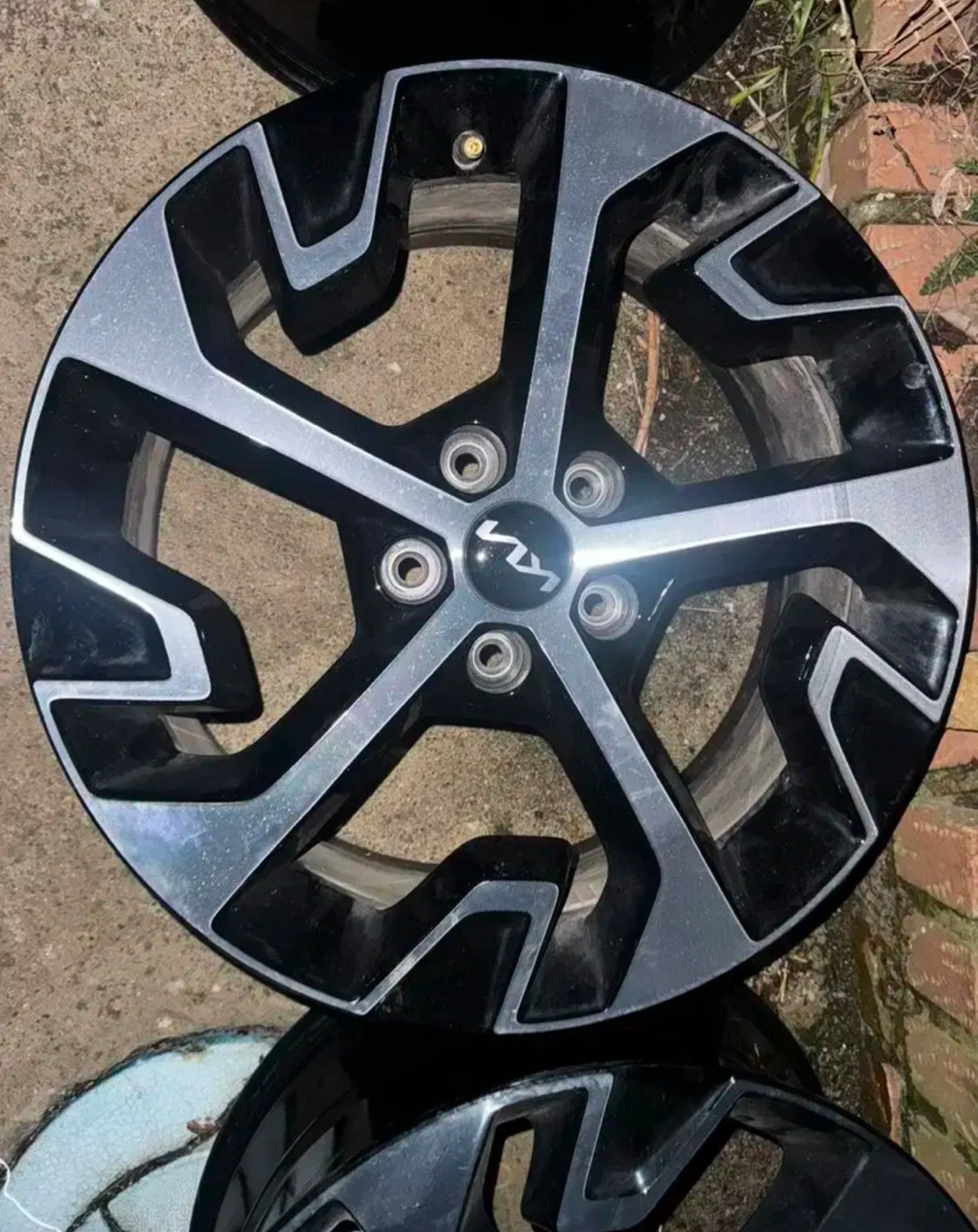 Nq5. 18인치 | 정왕본동 | 기타 중고물품 | 당근 중고거래