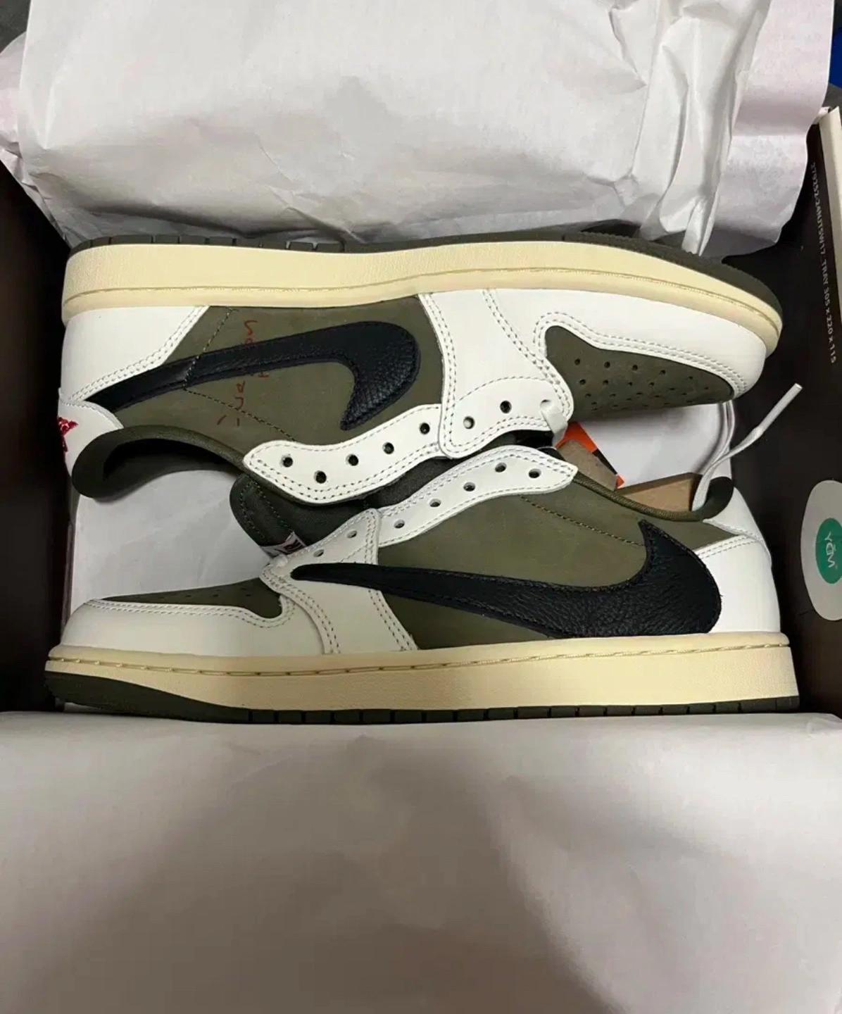 270) 조던 1 x 트래비스 스캇 레트로 로우 OG SP 리버스 올리브 | 망포동 | 남성패션/잡화 | 당근 중고거래