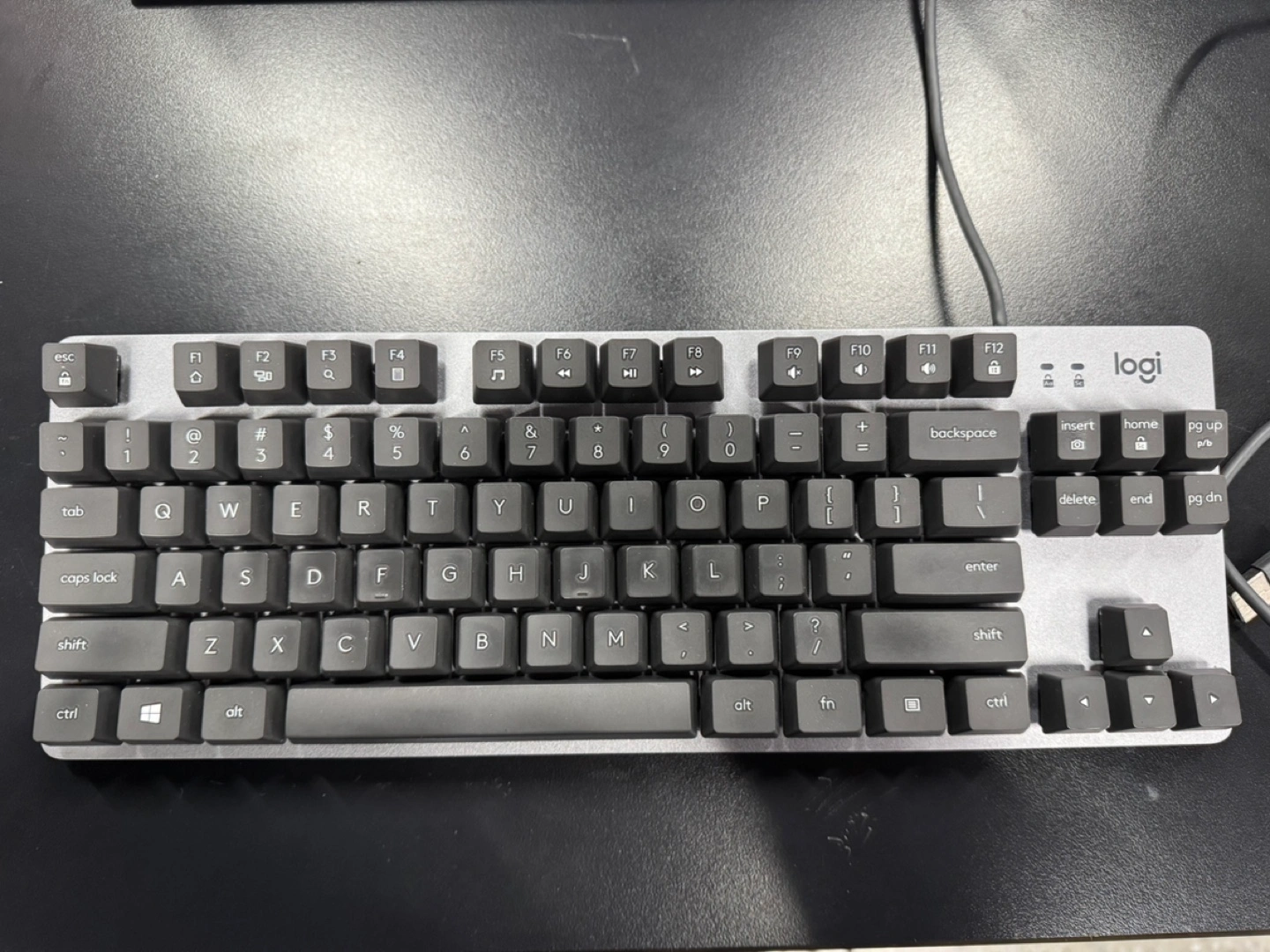 로지텍 기계식키보드 K835 TKL 입니다 | 쌍문제2동 | 디지털기기 | 당근 중고거래